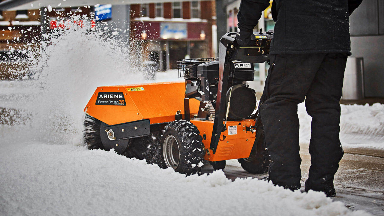 Power Brush Series | Lawn Products | Ariens